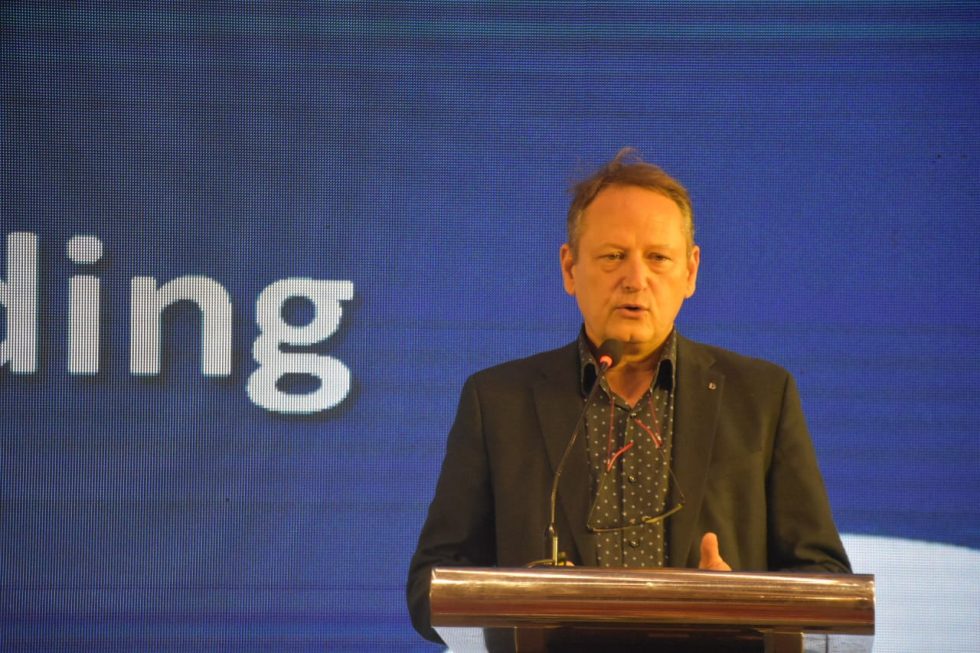 NOVOGEN Technical Seminar in Bangladesh - Novogen Layers
